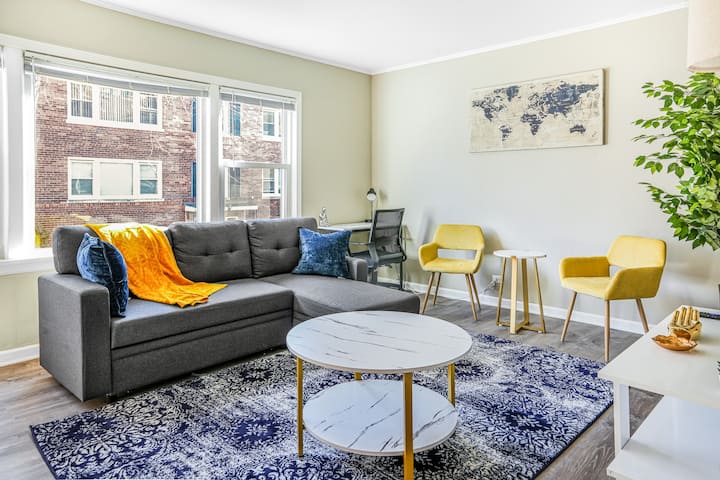 Cozy & Clean 1br Near Lake + City - Evanston, IL