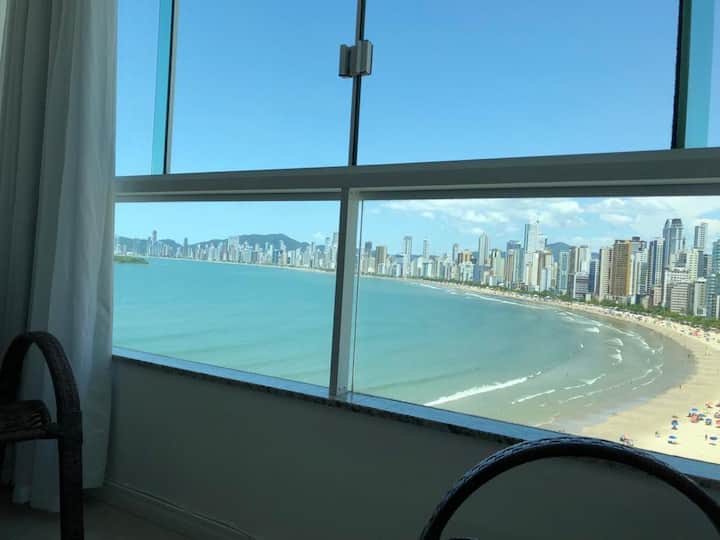 Ap. Frente Mar Em Bc - 1304 - Balneário Camboriú