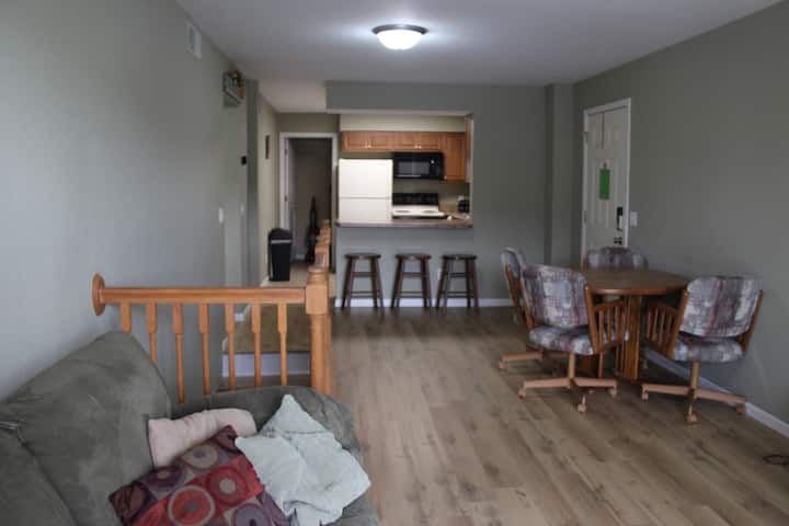 Wheelhouse Condo Beautiful View! 3br/3ba - Lake Ozark, MO