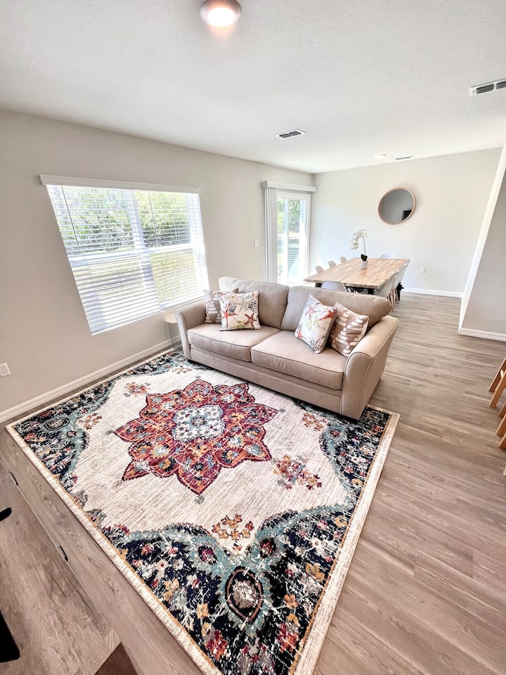 Brand New! 15 Min From The Beach! - Palm Coast, FL