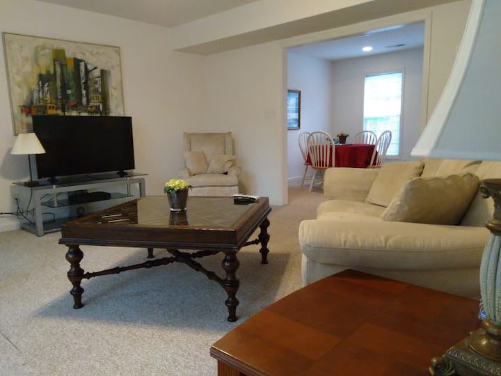 Furnished Townhomes &  Apartments - Lynchburg, VA