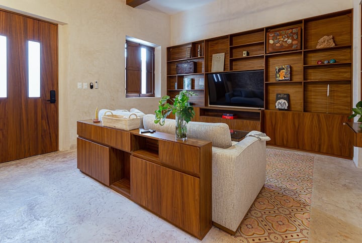 Elegant Colonial Home In Historic Downtown Merida - Merida
