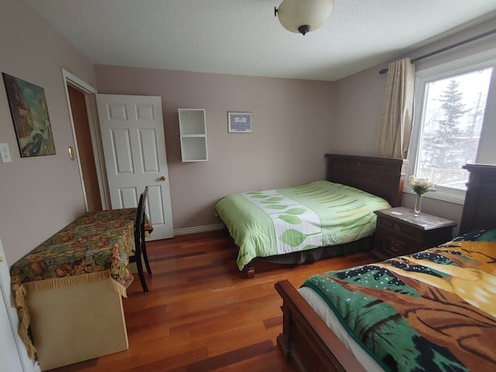 Maple-leaf Cozy House-room304 - Markham