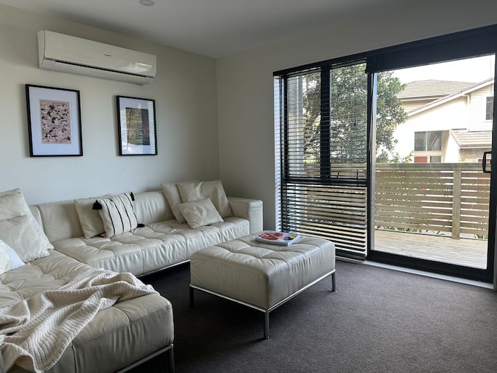 Central Modern Accommodation - 