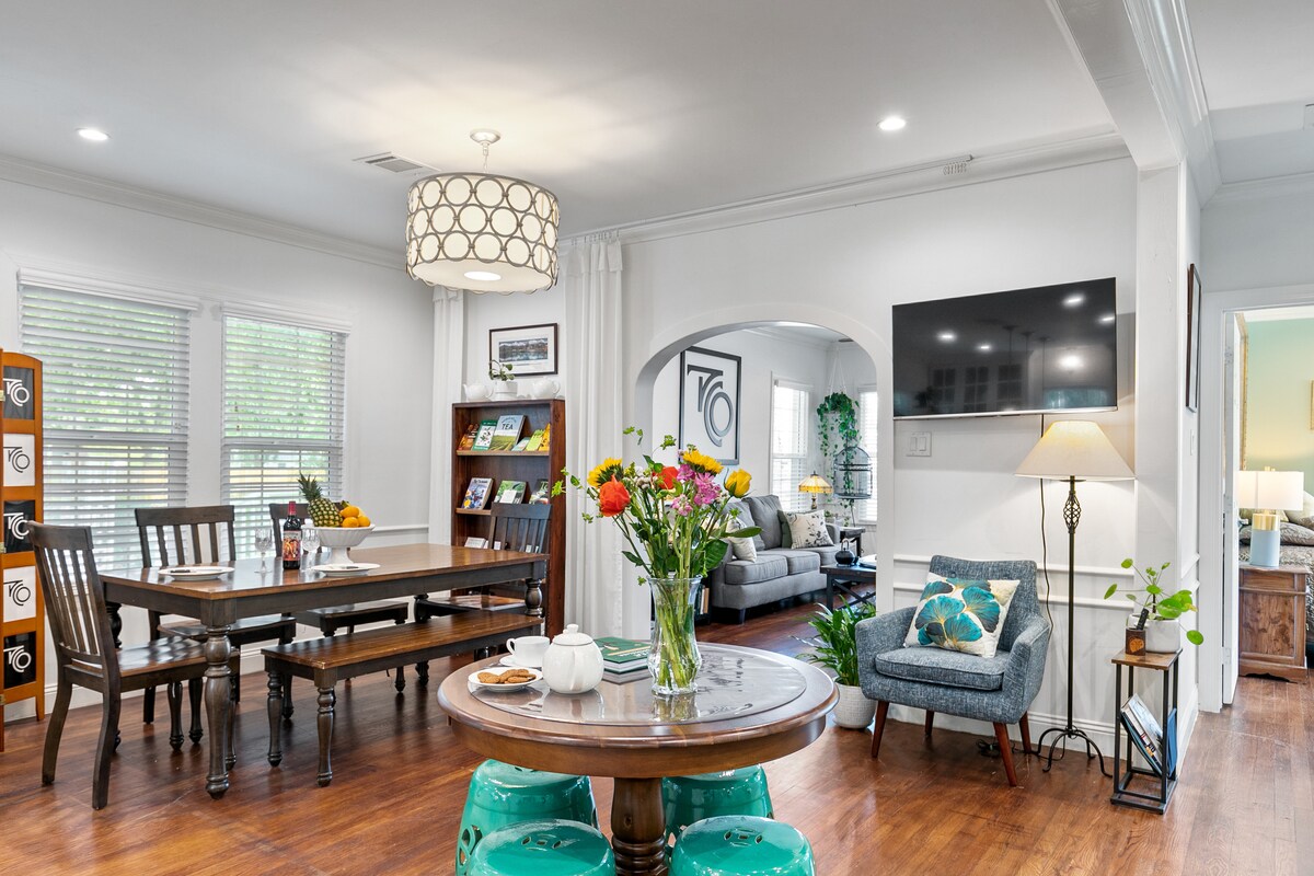 Downtown Houston House Vacation Rentals - Houston, TX | Airbnb
