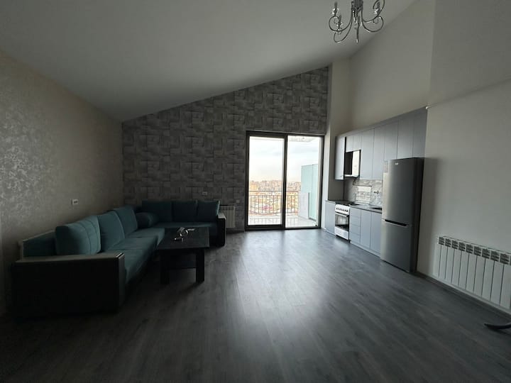 Penthouse Suit With Amazing View Kievyan Bridge - Yerevan
