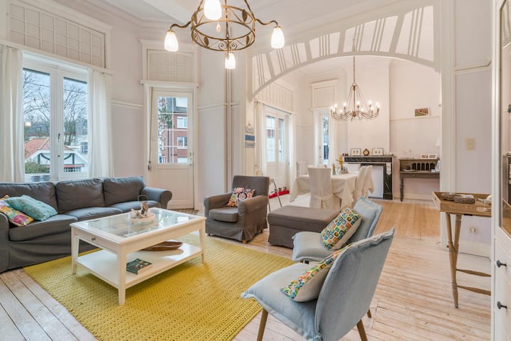 Oceanide ~ Gerenoveerde Luxe Villa Vlak Bij Strand - De Haan