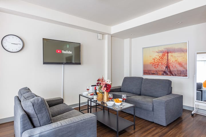 10 Min Walk To Namba Sta/ 8 Min Walk To Kuromon/6f - Osaka, Japan