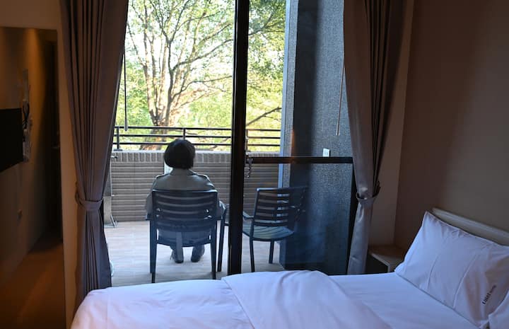 Lütel Hotel:double Room W. Terrace And Shared Bath - Taoyuan City