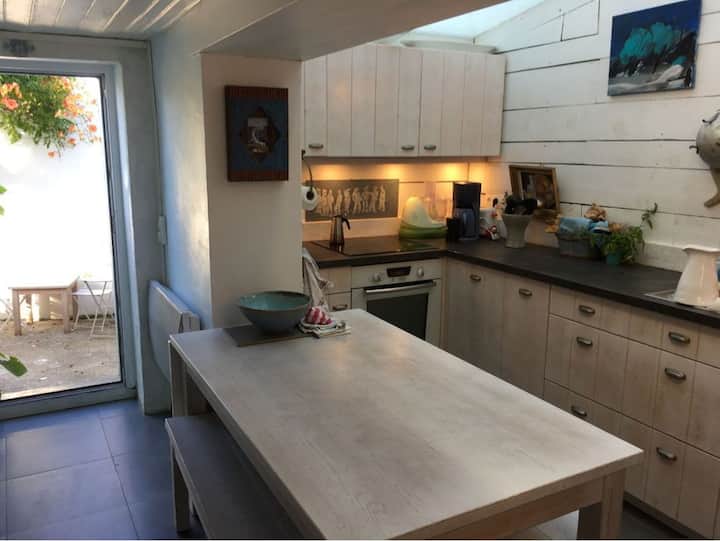 Maison De Ville Au Coeur Du Port - Île d'Yeu