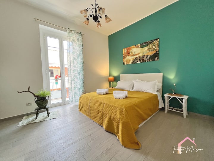 Patty Maison - Large & New Central Apartment - Bari