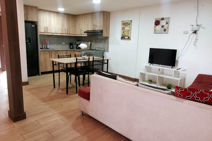 Apartamento En Cuenca 302 - Cuenca