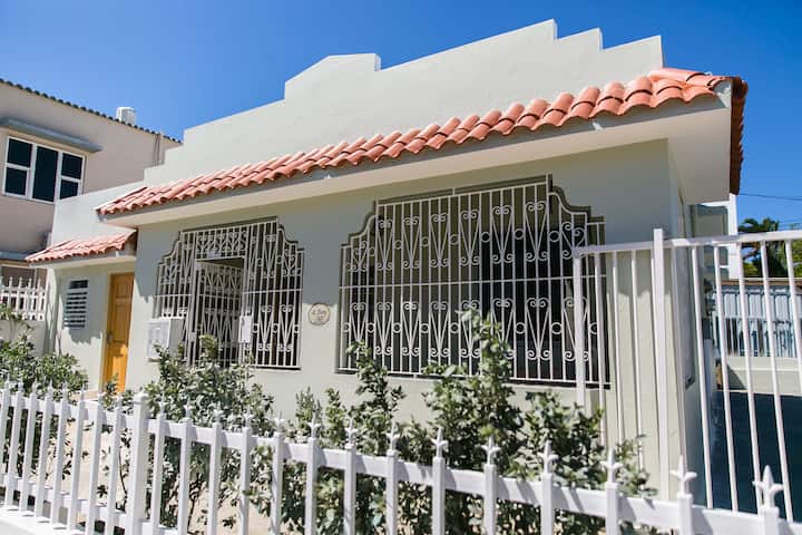 N1 Mcleary | 4 Bedrooms 2 Bth | Ocean Park Beach - San Juan, Puerto Rico