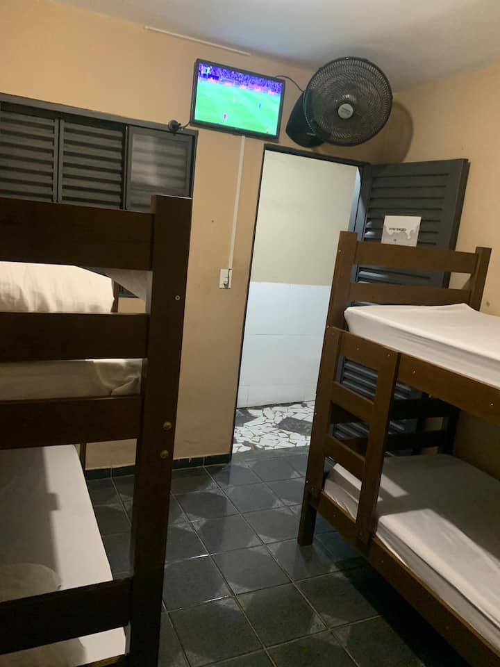 Hostel (Diárias E Temp. Suíte De Até 4 Pessoas) - Alfenas