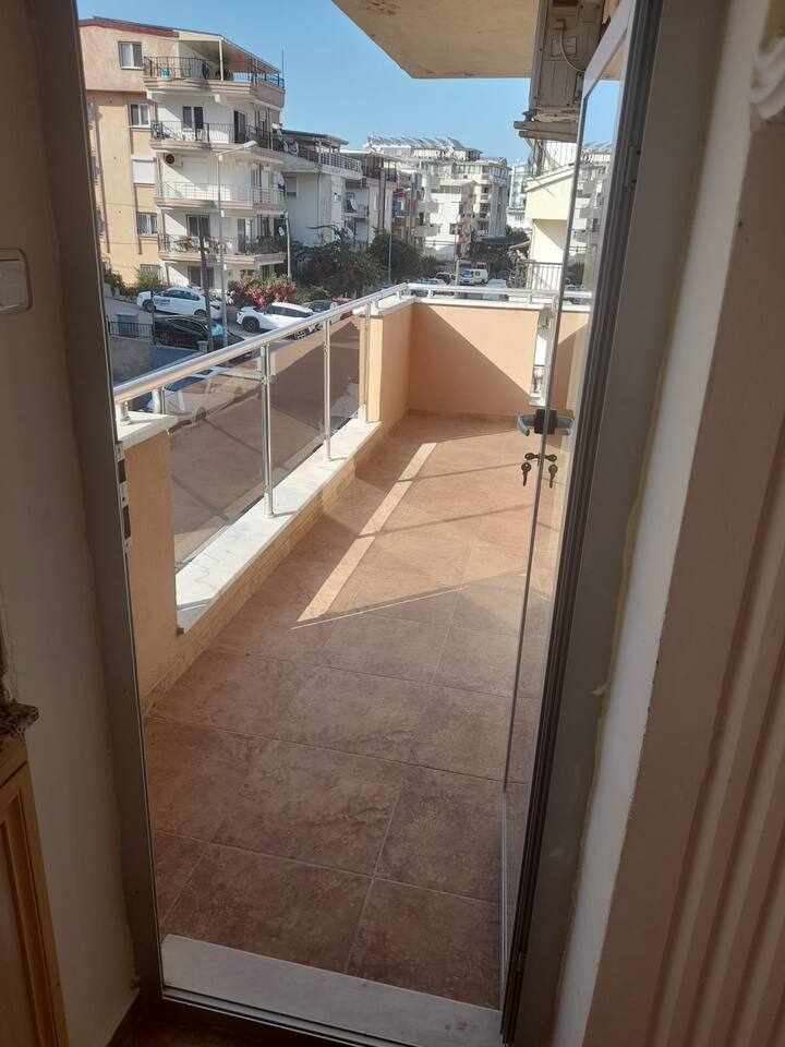 Altınkum’da Denize Yakın Daire - Didim