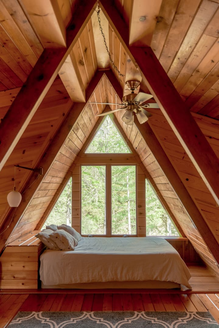 Romantic Glacier Hot Tub Hideout | A-Frame - Houses for Rent in ...