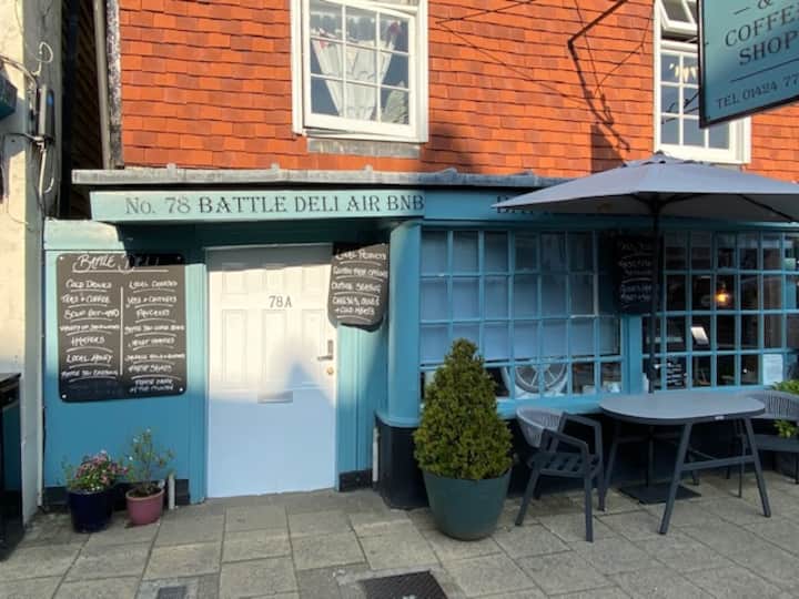 A Delightful Double Room With Private En-suite - Battle