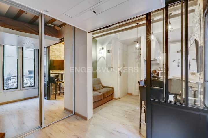 Un Bel Appartement Atypique Au Centre De Paris 11 - Paris