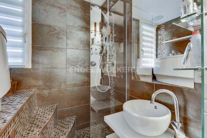 Un Bel Appartement Atypique Au Centre De Paris 11 - Accor Arena