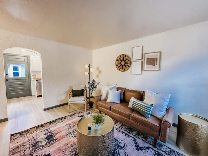 Sv444-stylish One Bedroom - Colorado Springs, CO