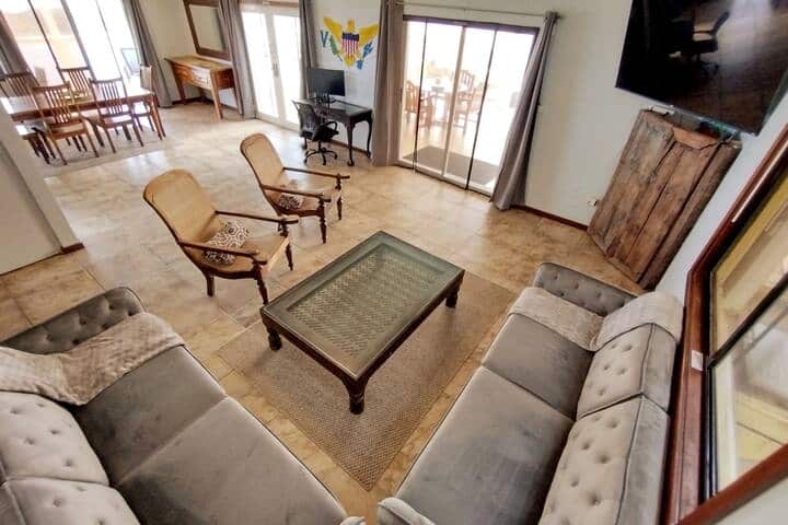 Dreamy Views, 24hr Backup Power, Deck, 1 Brm, Pool - Saint Thomas