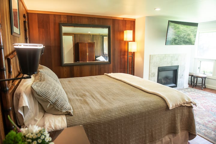 Zen Suite - Mendocino, CA