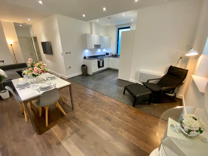 Lux 1 Bed Flat - Canary Wharf - London