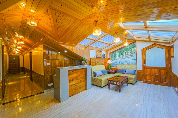 Premium Attic Near Mall Road - Shimla