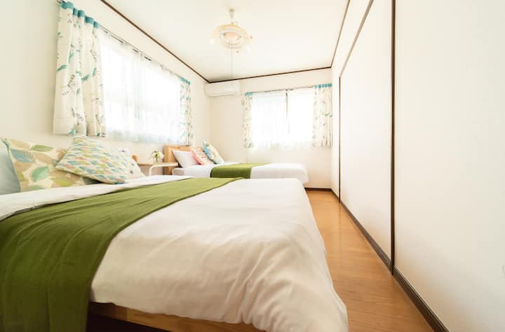 東京都池袋大駅電車4分/步行3分/可住6人/wi-fi無料/保存行李無料（201） - Shinjuku City