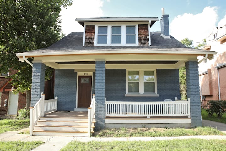 The Dixmont - Cincinnati, OH