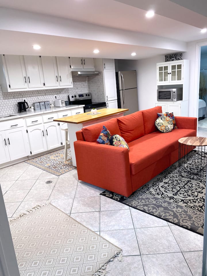 Cozy Spacious Apartment 5 Min Drive From Ottawa - Gatineau