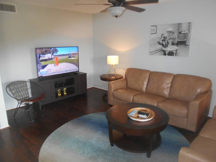 2/2 Just Remodeled,2 Minutes Walk To Beach Access - South Padre Island