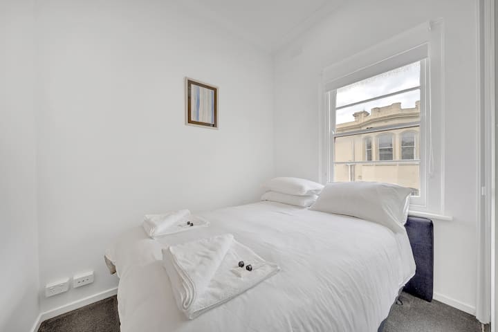 Walk To Epworth, Cbd, Mcg And Local Dining - Brunswick