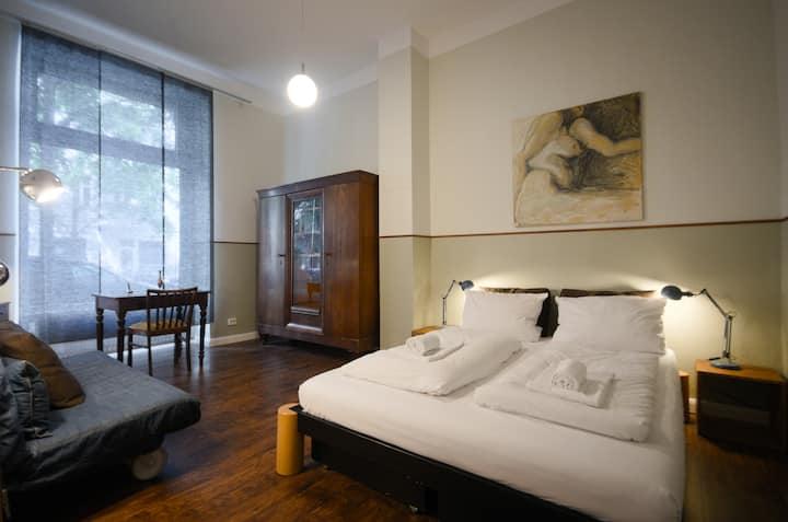 Quiet Apartment With 3 Bathrooms - Berlin