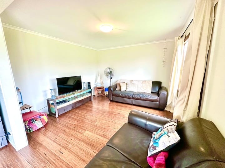 Beach Front Holiday Home - Apollo Bay