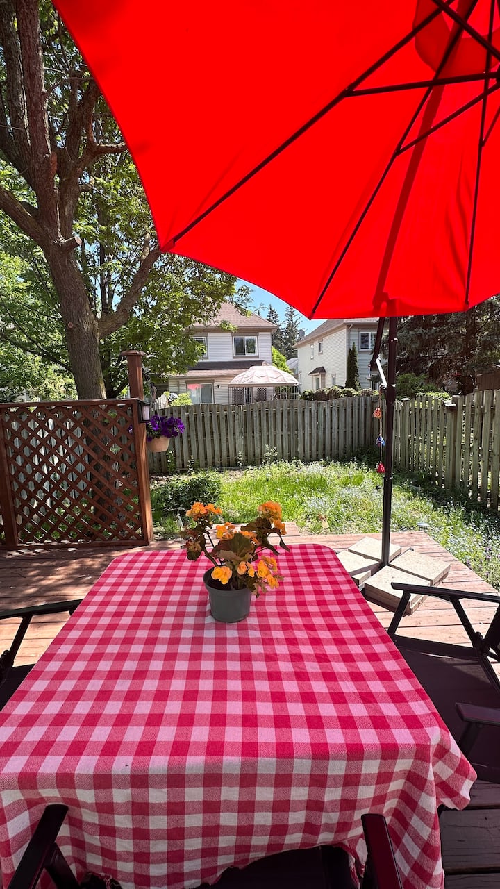 Good Patio - St. Jacobs