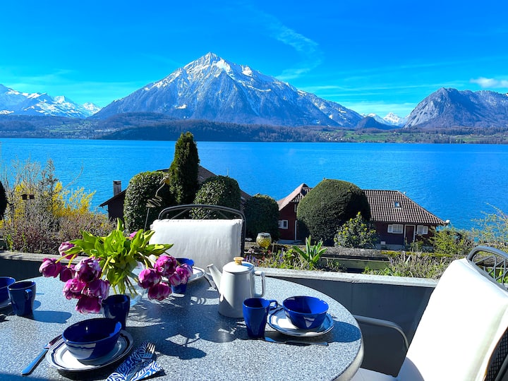 Swisshut Stunning Views & Alps Lake - Sigriswil