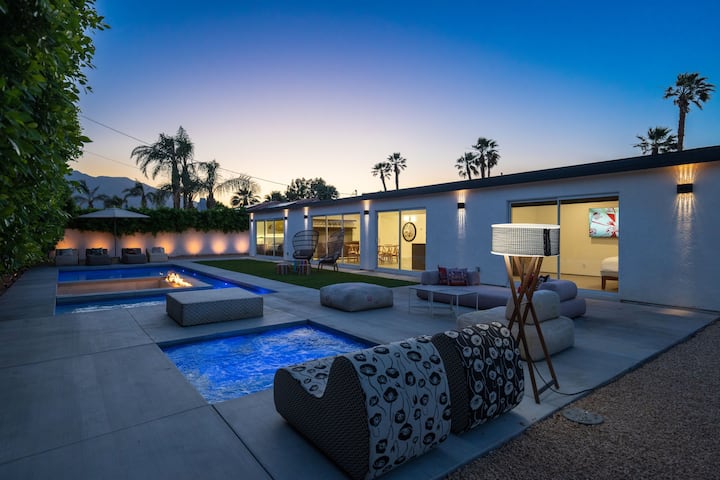 Mid Century Modern W/ Pool & Jacuzzi - Palm Springs, CA