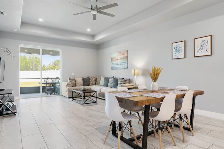 Beautiful 4 Br Home Near Beach & Golf - Washington Oaks Gardens State Park, Palm Coast