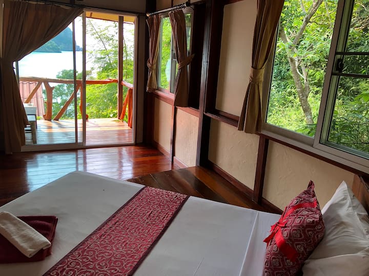 Bungalow With Balcony On Koh Phi Phi - Ao Nang