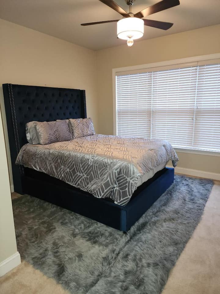 Summer Lake Retreat - Davidson, NC