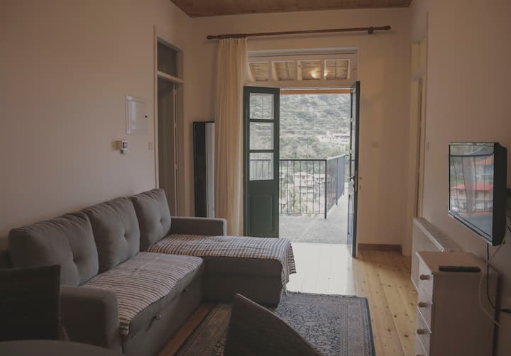 To Spiti Tis Phanous - Троодос