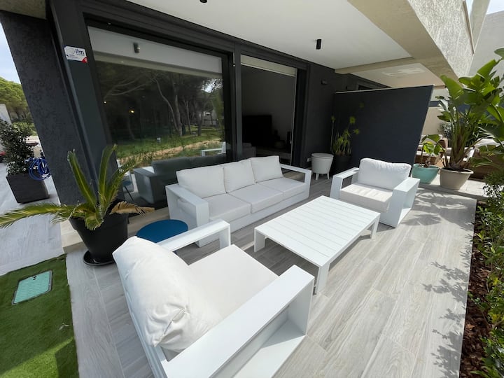 Exclusiva Vivienda Junto Al Mar (Nuevo) - El Palmar de Vejer