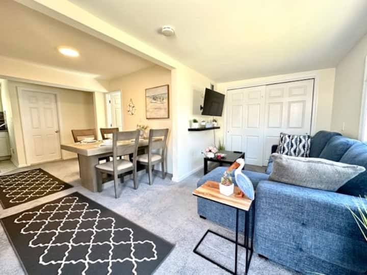 Renovated 2 Bed By The Beach! - Toms River