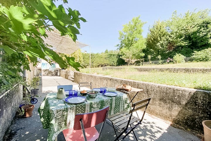Charmante Maison Avec Jardin Au Centre De Die - Die