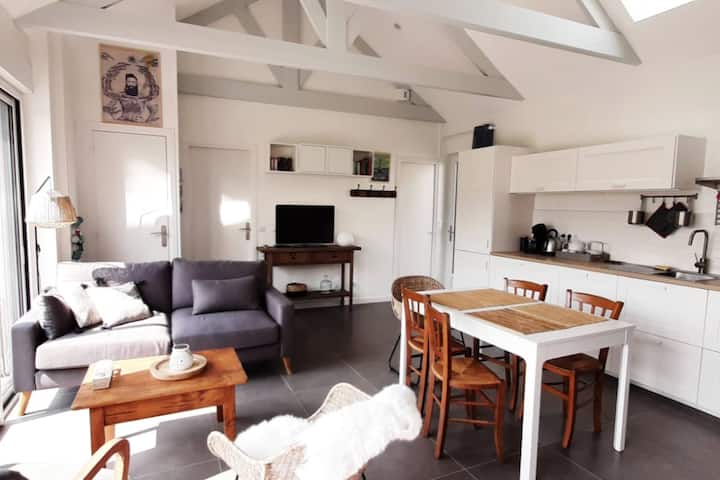 Petite Maison Lumineuse Proche De La Plage - Île-Tudy
