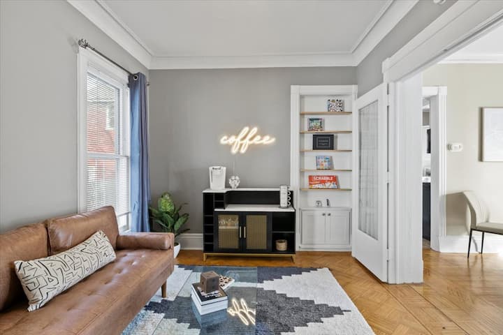 Luxury Entertaining 4br House - Rochester, NY
