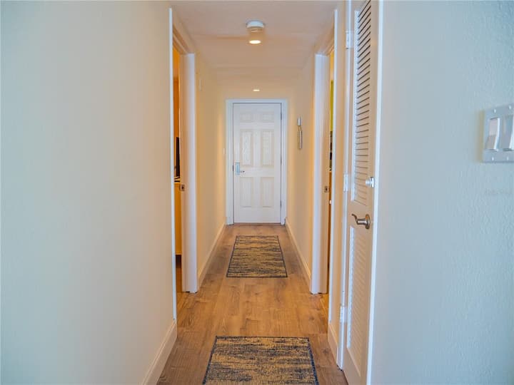 Rare Chance To Book Gulf Front Penthouse W/pool - Redington Beach, FL