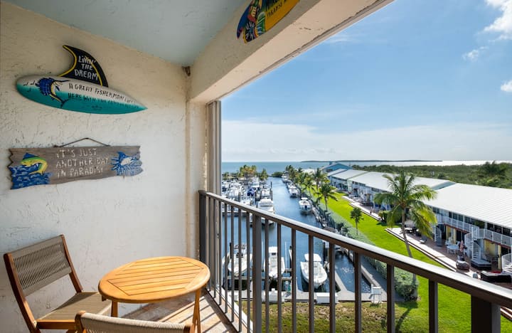Overlooking Ocean/marina Free Kayaks Pickleball - Key Largo