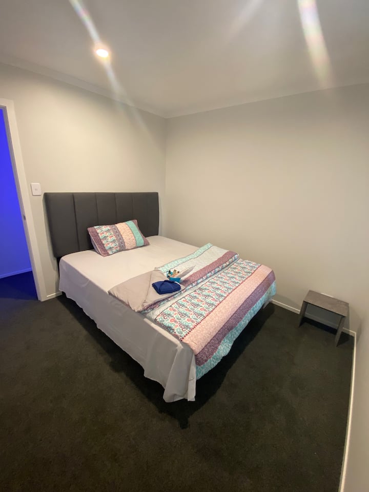 New Build House - Private Room - Marton